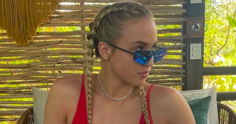 Lsu Basketball Sensation Hailey Van Lith Has Approximately 800000 Of Her Own Fans