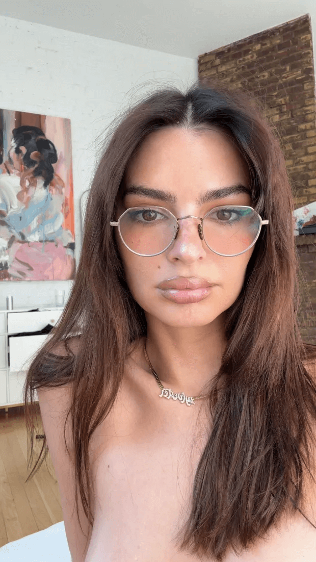 For An Intimate Bed Selfie Emily Ratajkowski Seemingly Wearing Nothing But A Gold Necklace